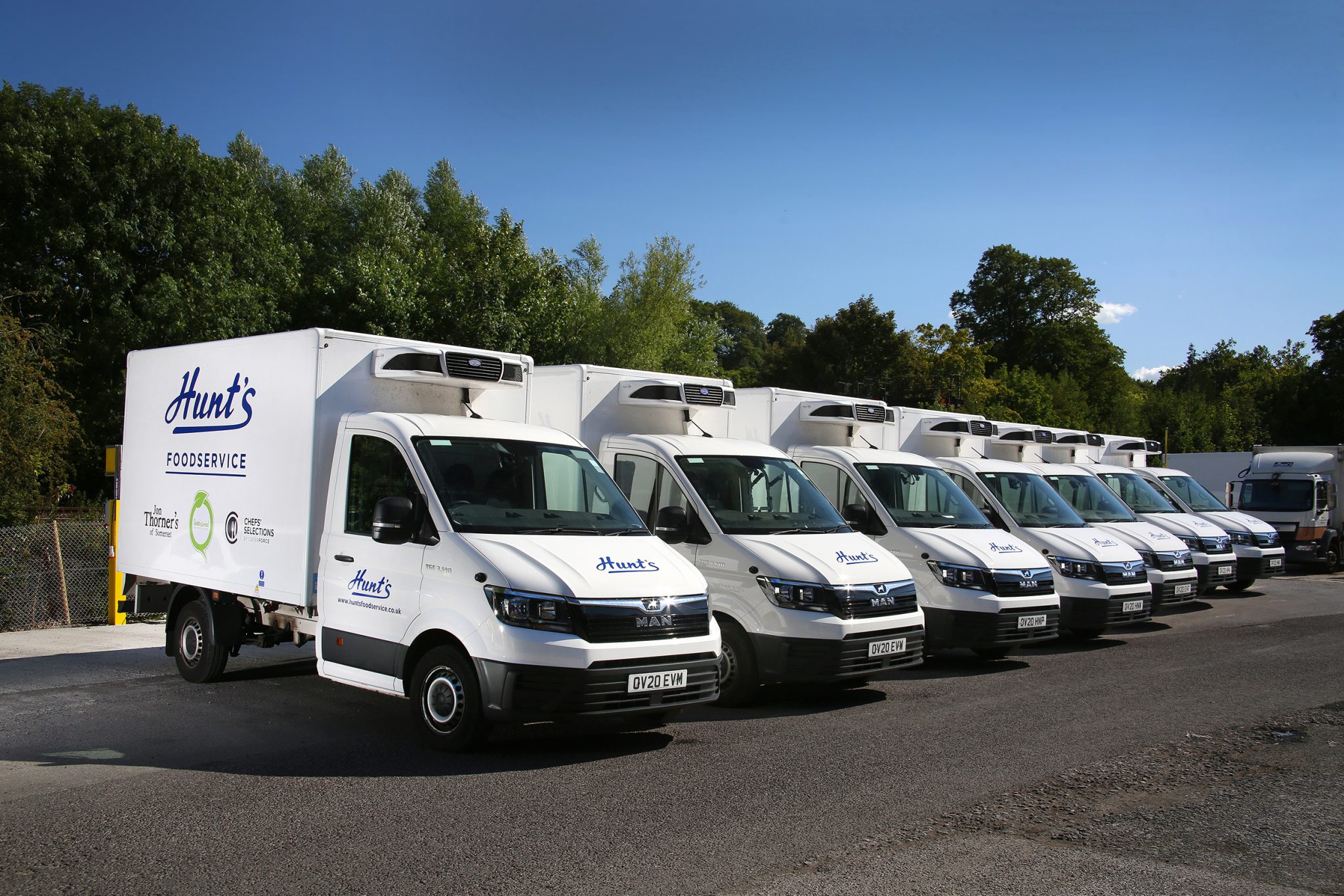 Hunt’s Foodservice Adds Carrier Transicold Pulsor® and Supra® Units to Improve Versatility of ...