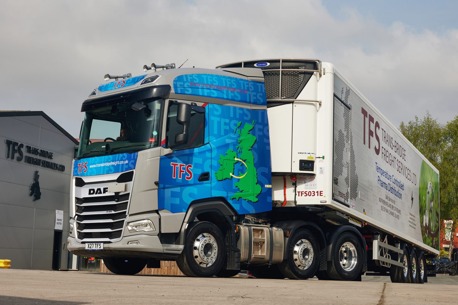 Carrier Transicold Vector eCool Provides Hybrid Solution for Trans ...