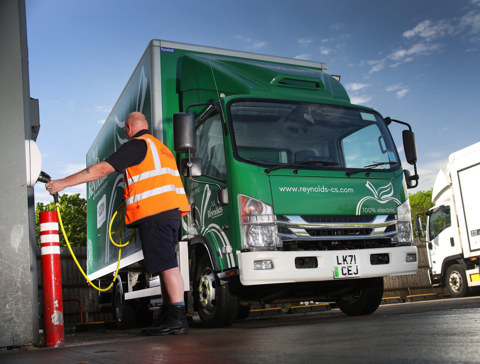 FRAIKIN HELPS REYNOLDS LEAD THE CHARGE TOWARDS AN ELECTRIC FUTURE - Fraikin